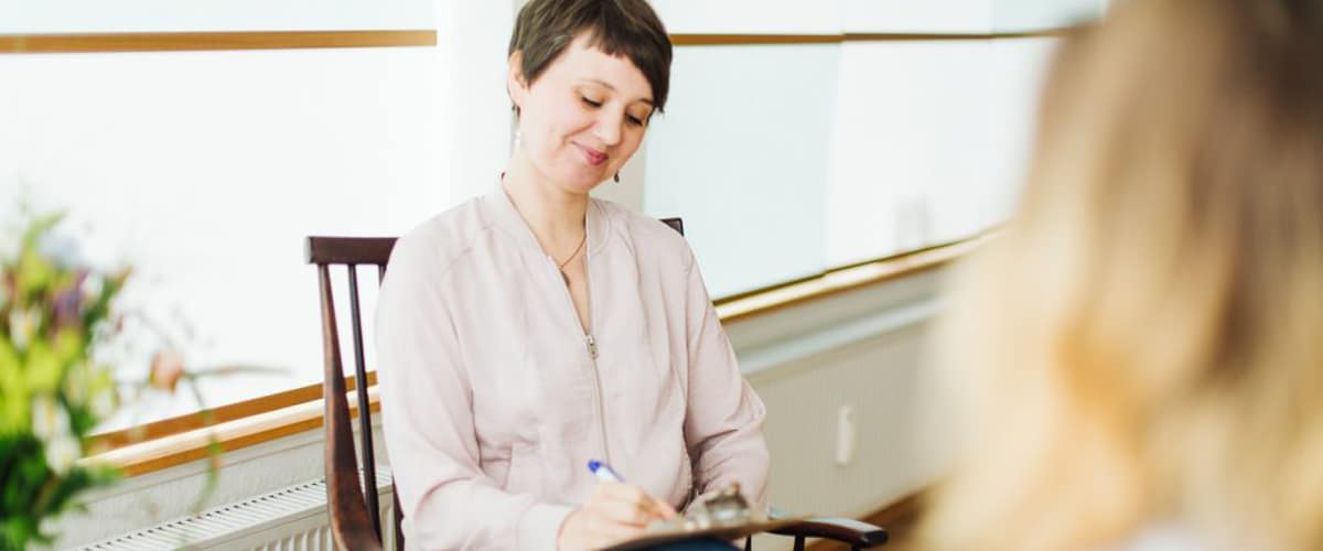 Kontakt – Nina Gerber